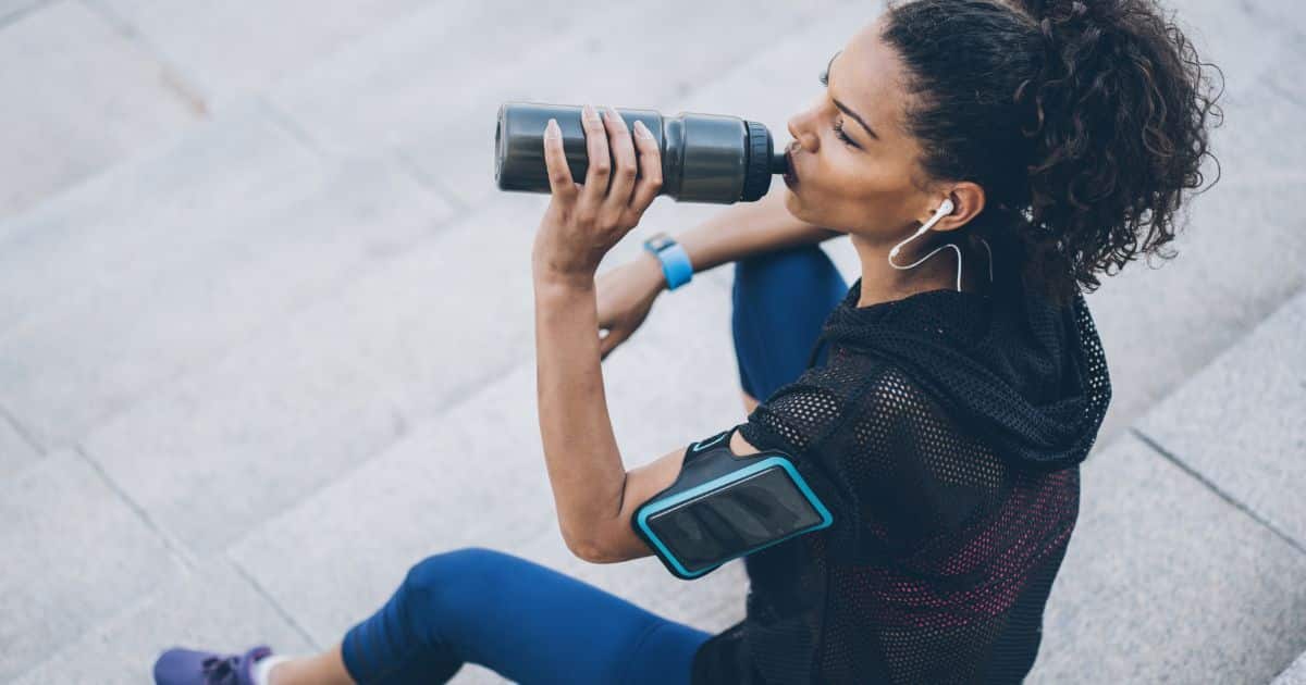 Isotonic Sports Drinks: Can They Boost Your Endurance Performance?